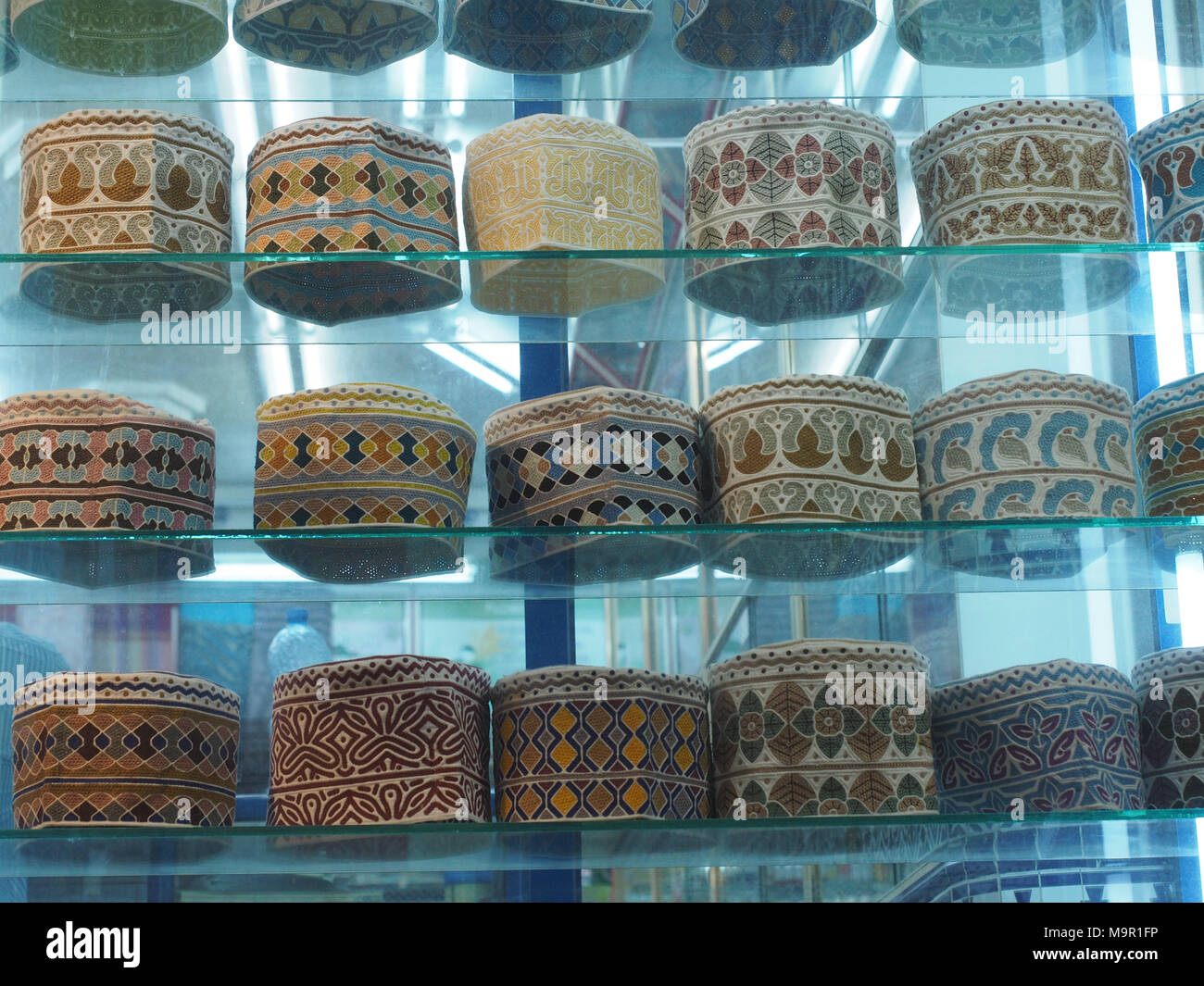 Traditional headgear, souk of Matrah, Muscat, Oman Stock Photo - Alamy