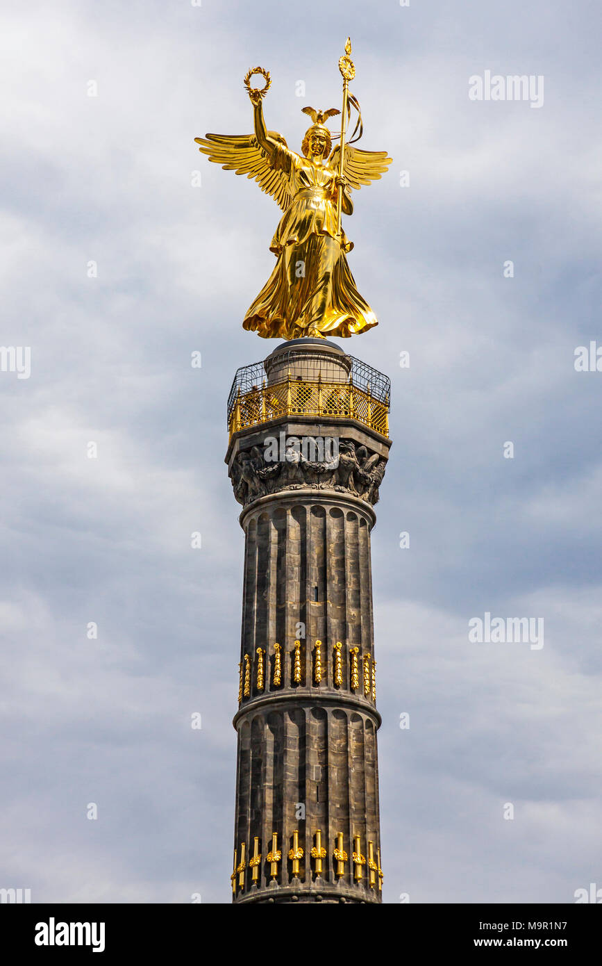 Detail of the golden angel of the Siegessaeule (Victory Column) in ...