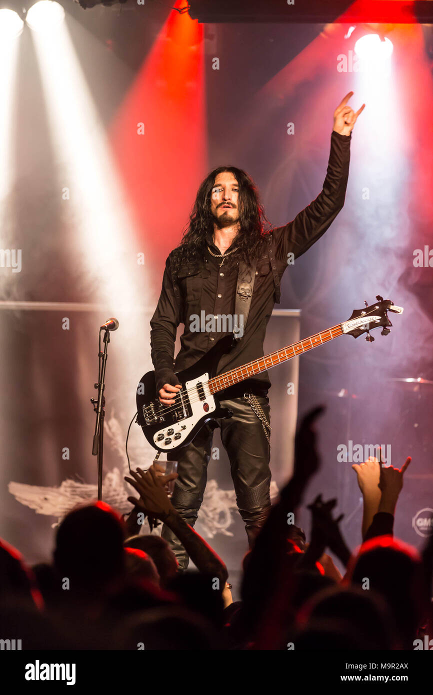 Cris Stone, bassist of the Swiss hard rock band Crystal Ball live at ...
