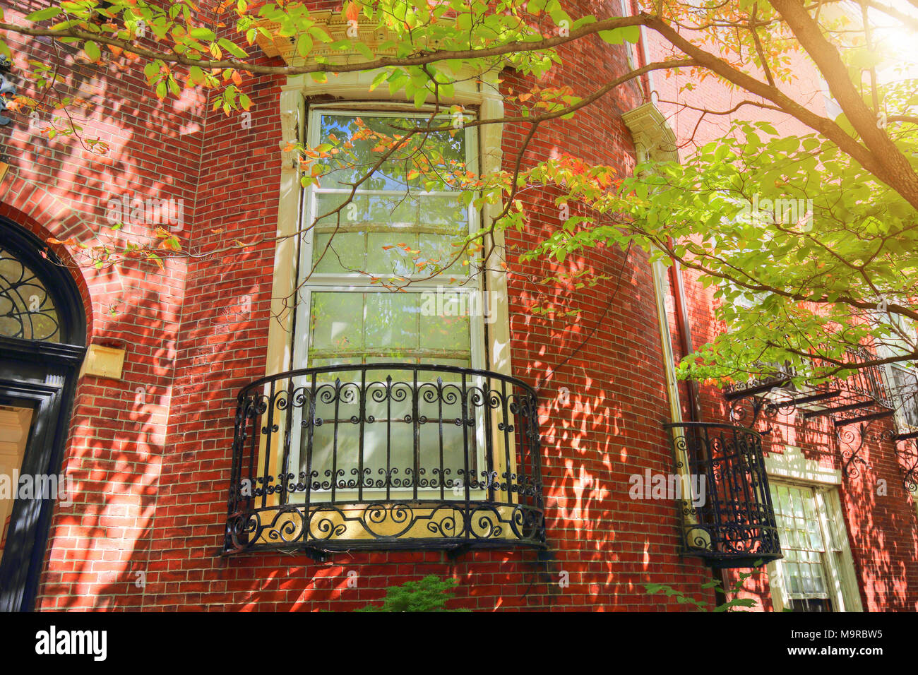 Boston typical houses hi-res stock photography and images - Alamy