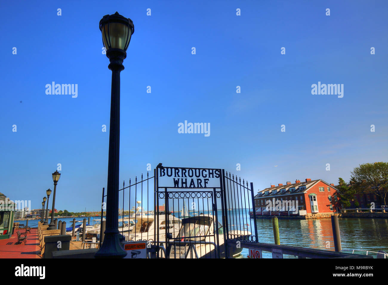 BOSTON, MA, USA - OCTOBER 2017: Old Boston wharf Stock Photo - Alamy