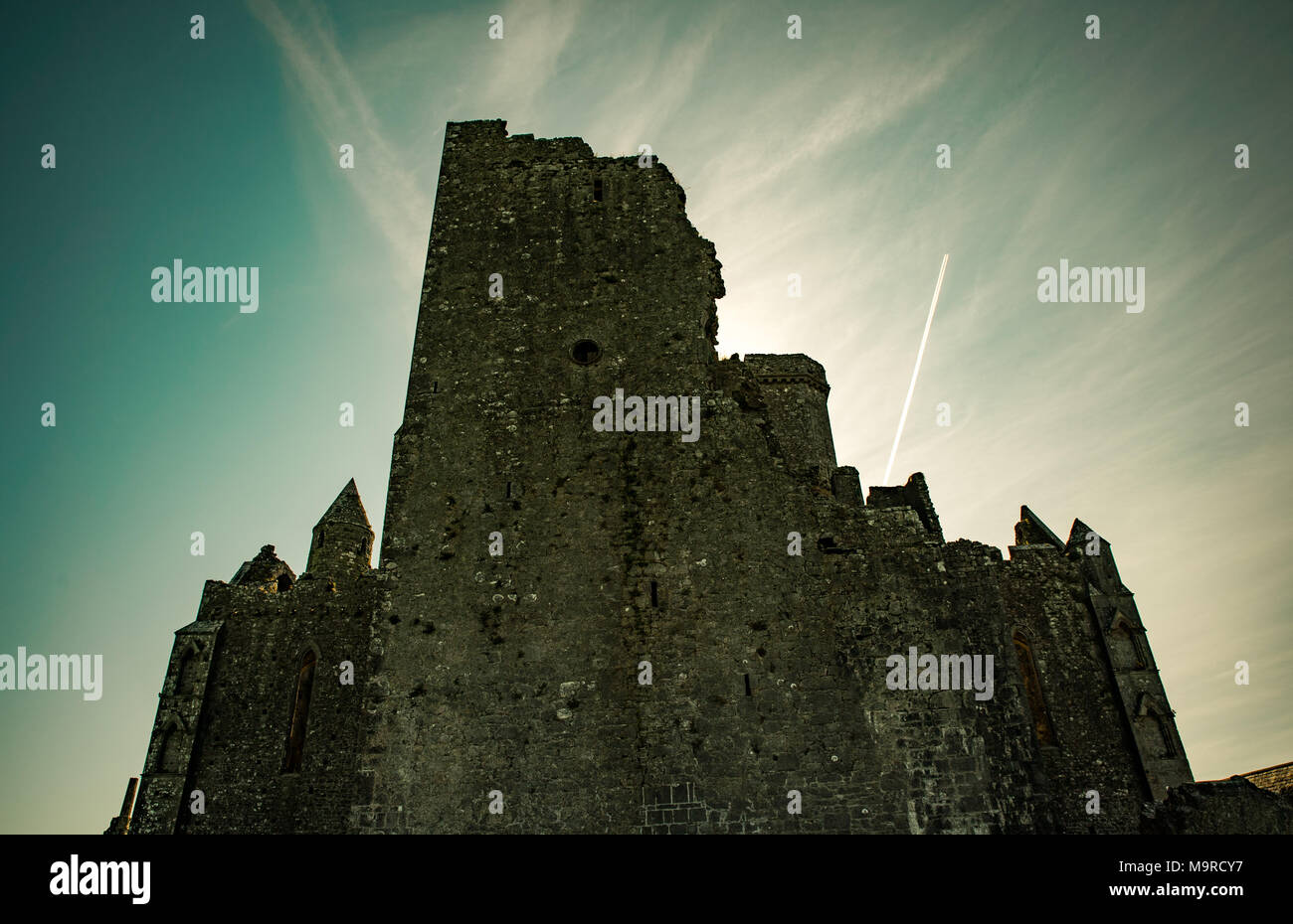 Overhead rock hi-res stock photography and images - Alamy