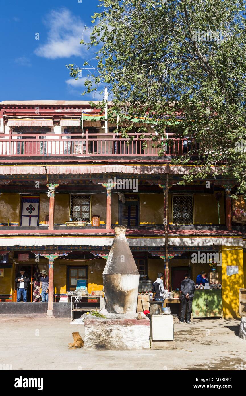 The monastery of meru sarpa hi-res stock photography and images - Alamy