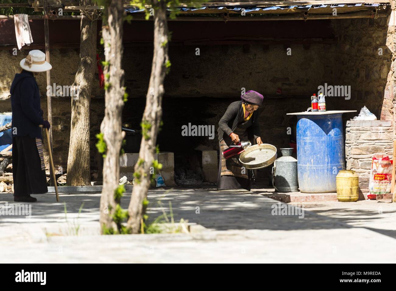 Mindroling hi-res stock photography and images - Alamy