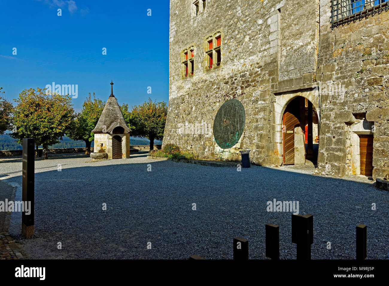 Europe, Switzerland, Freiburg, gruyere cheese, Rue you Château, Château ...