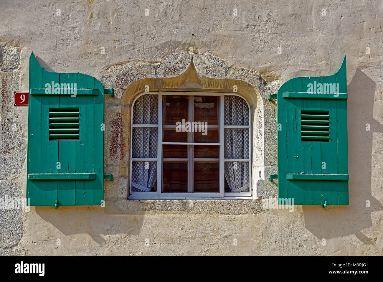 Europe, Switzerland, Freiburg, gruyere cheese, Rue you Bourg, window ...