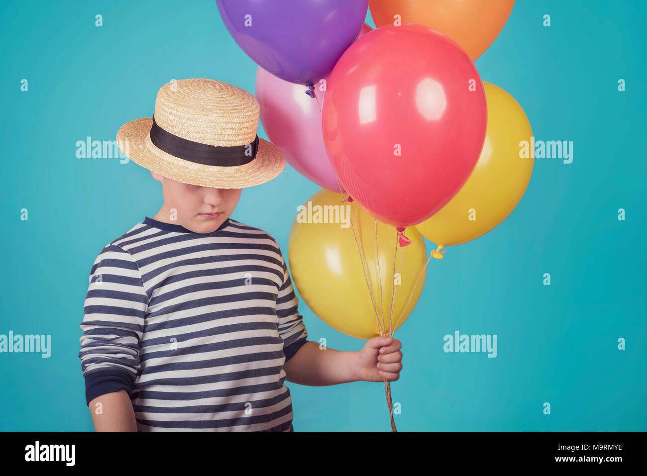 Child crying ball hi-res stock photography and images - Alamy