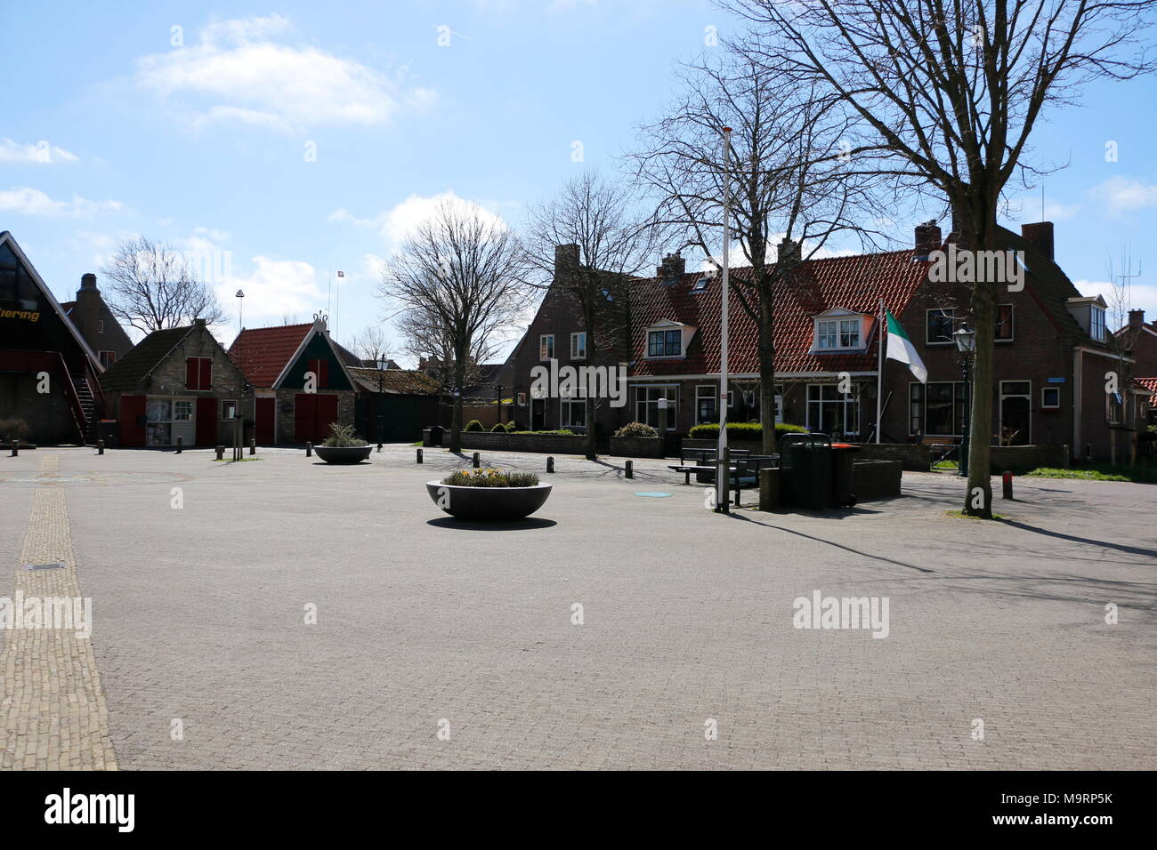 One village on the island is called East Vlieland The village West ...