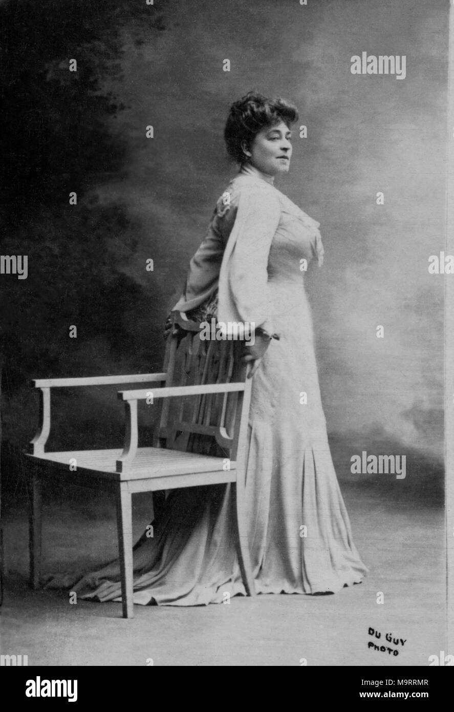Portrait of the french artist Blanche Pierson ( 1842 - 1919 ...