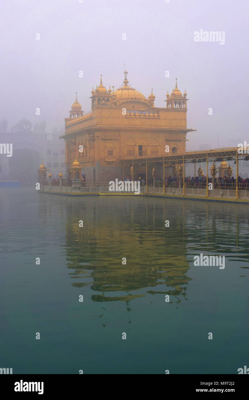 Golden Temple of Amritsar shrouded in air pollution and smog Stock ...