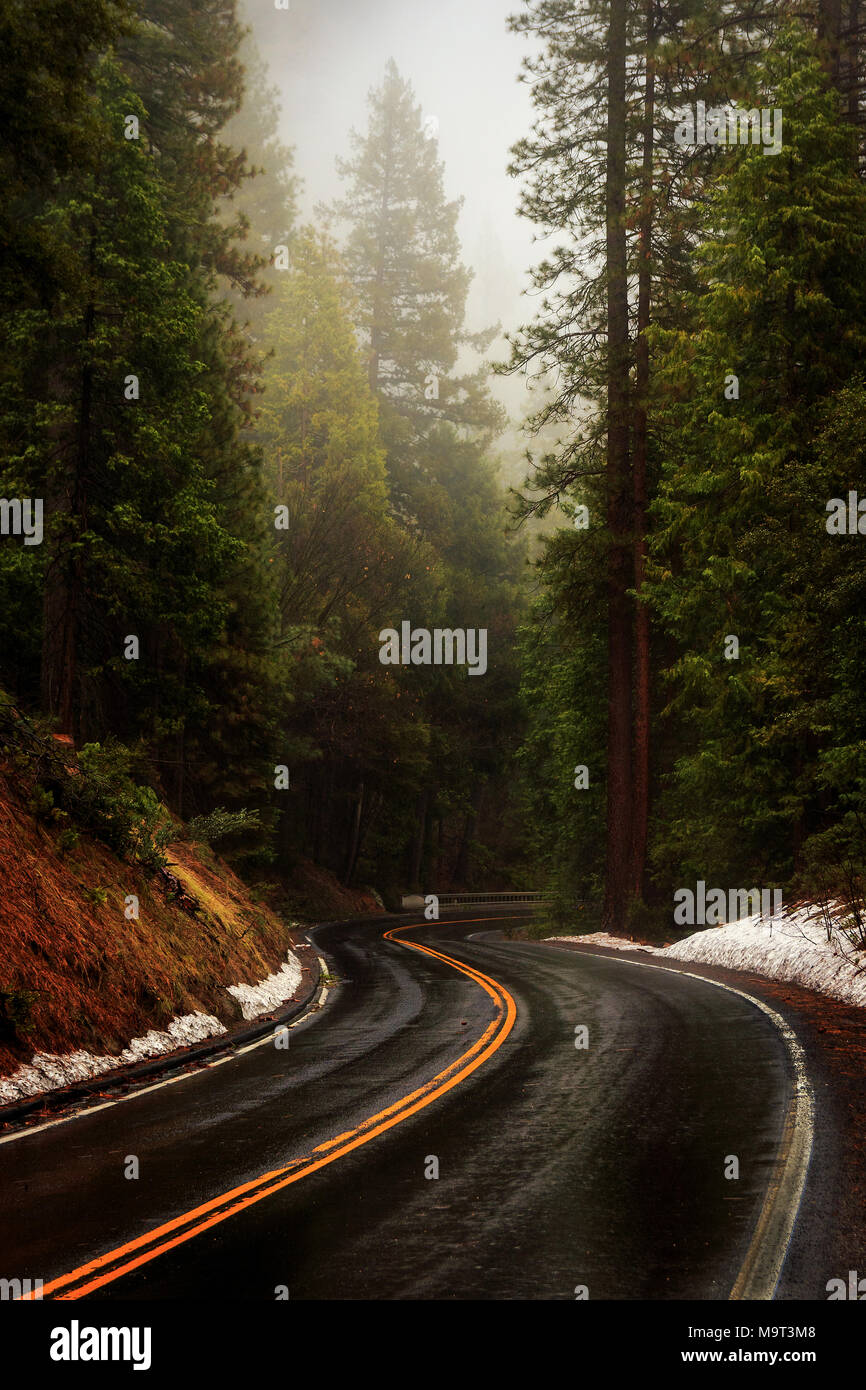 Flat curved road hi-res stock photography and images - Alamy
