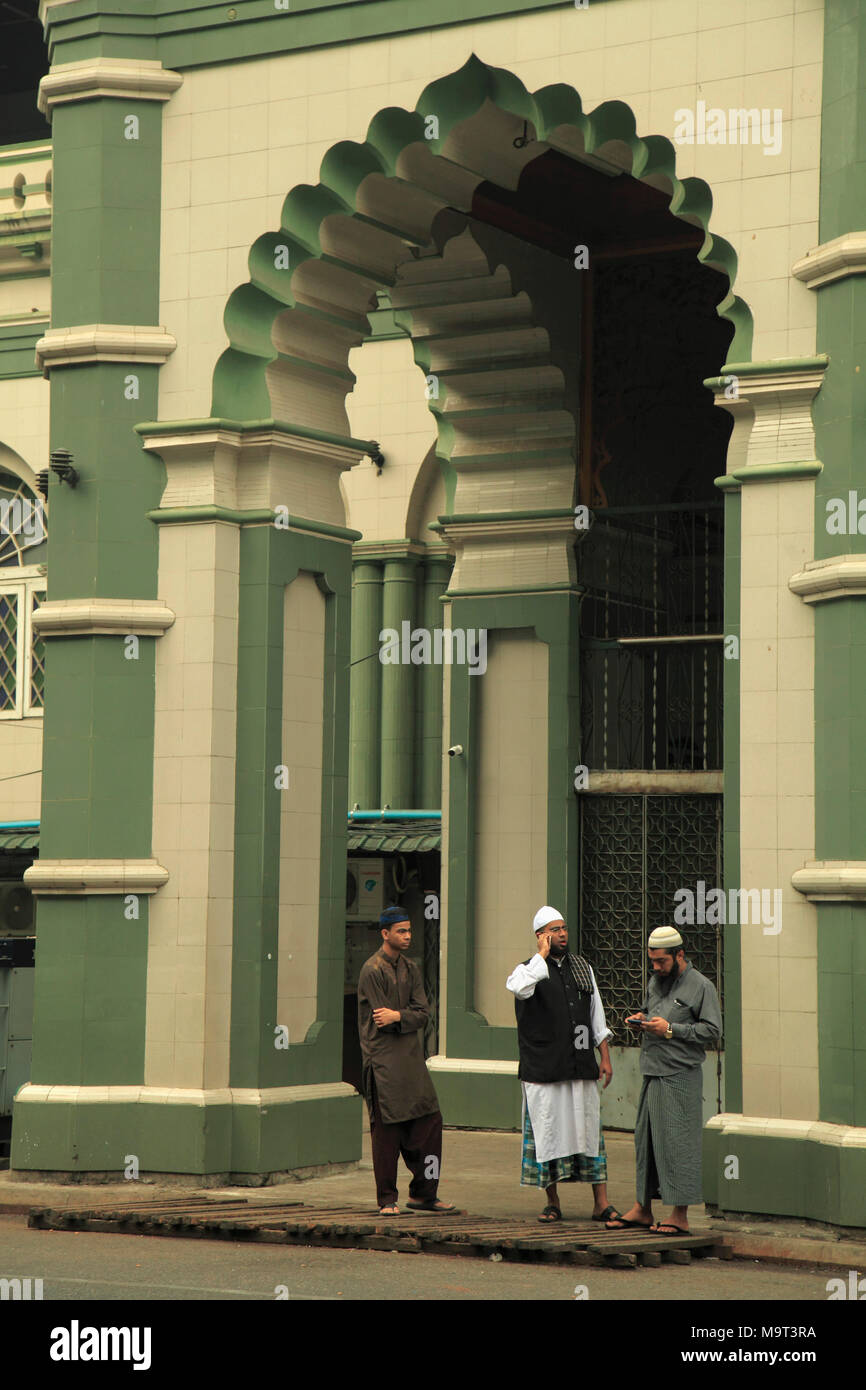 Myanmar, Yangon, Surti Sunni Jamah Mosque, people Stock Photo - Alamy