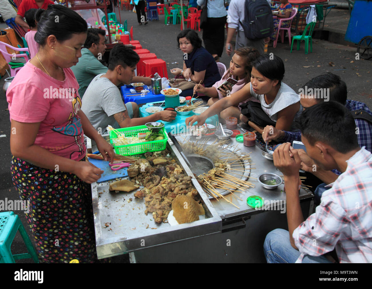 Myanmar, Yangon, street food, restaurant, people Stock Photo - Alamy