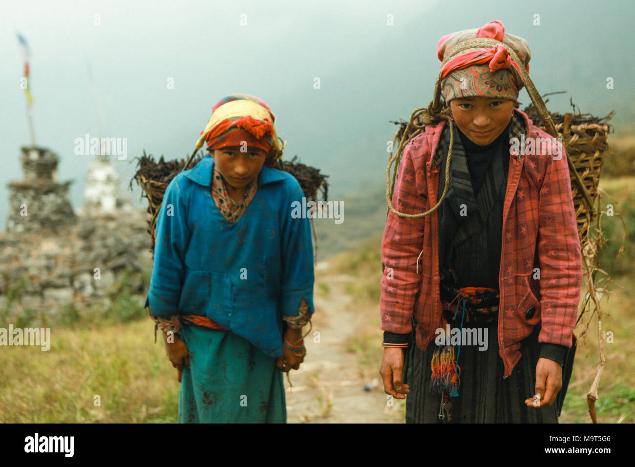 Doko baskets hi-res stock photography and images - Alamy