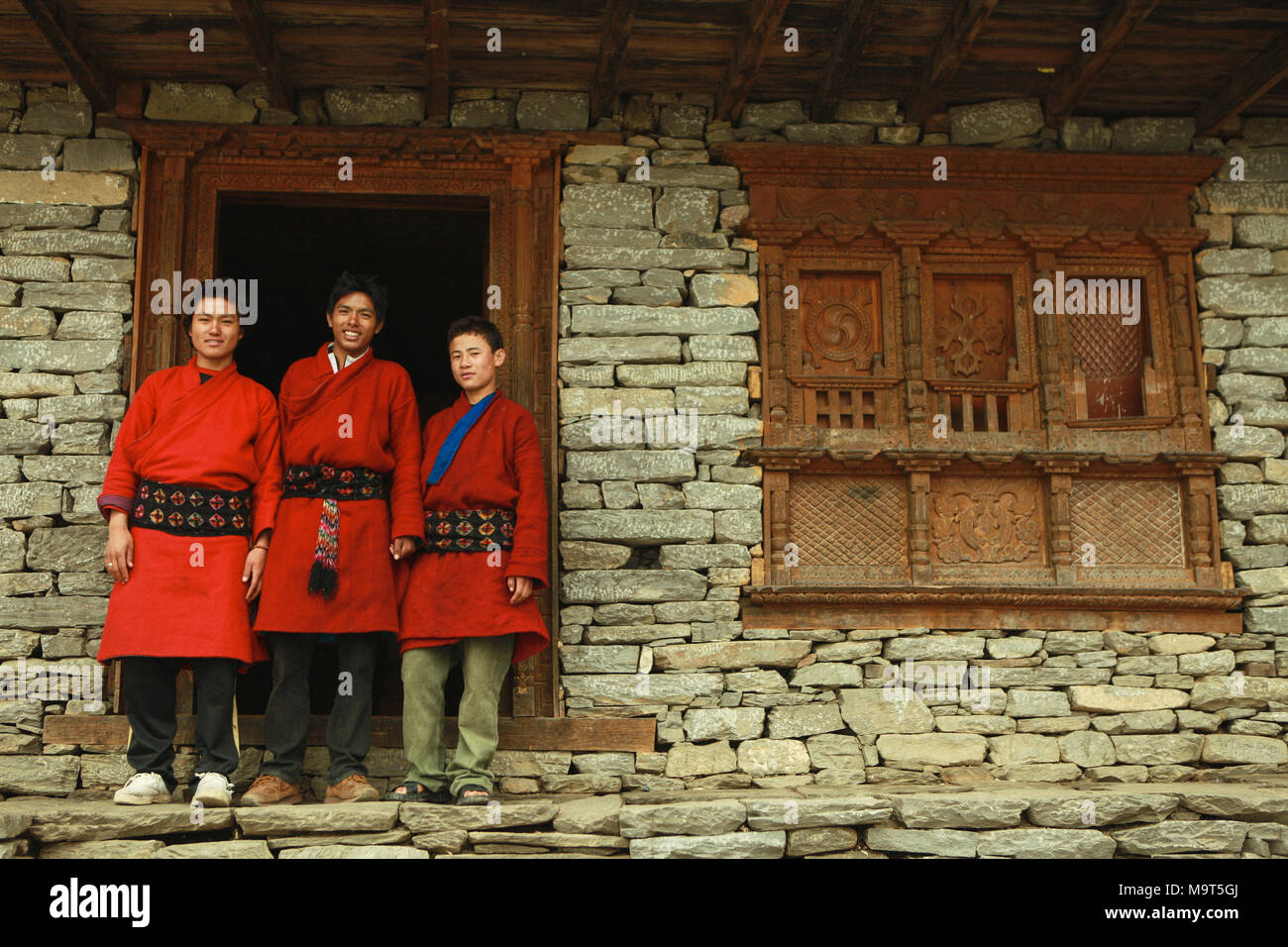 Tamang dress hi-res stock photography and images - Alamy