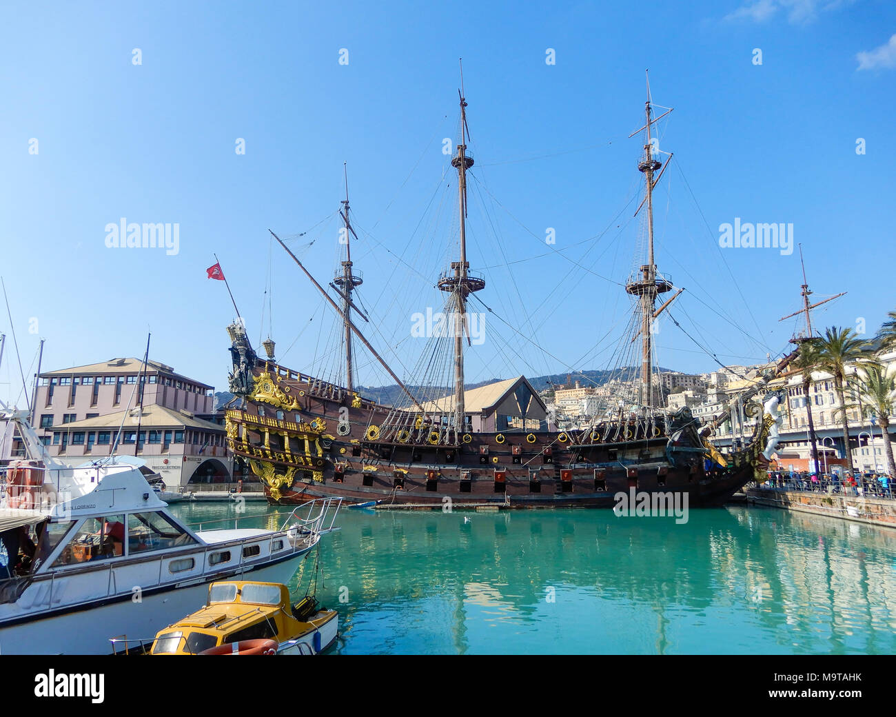 Galeone Pirata Giostra Bologna Il Galeone Neptune Pirate Ship In Genoa