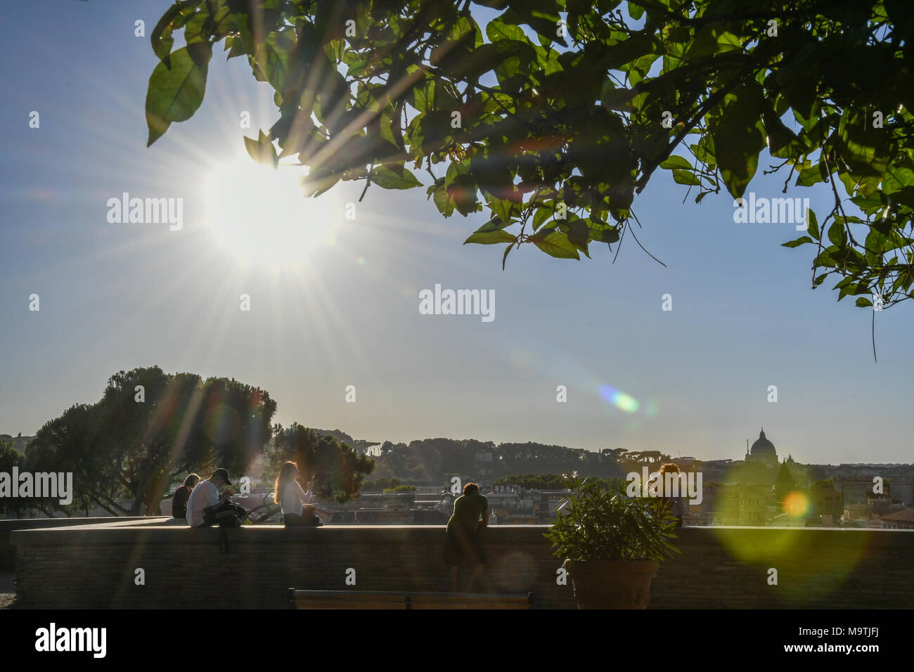 Sun setting over rome hi-res stock photography and images - Alamy