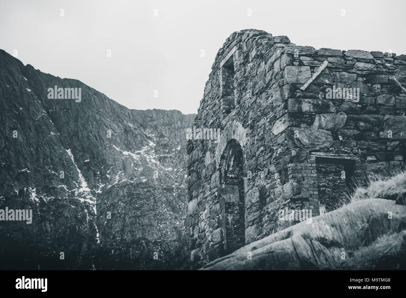 Long abandoned mine buildings on the Miners path, Leading towards the ...