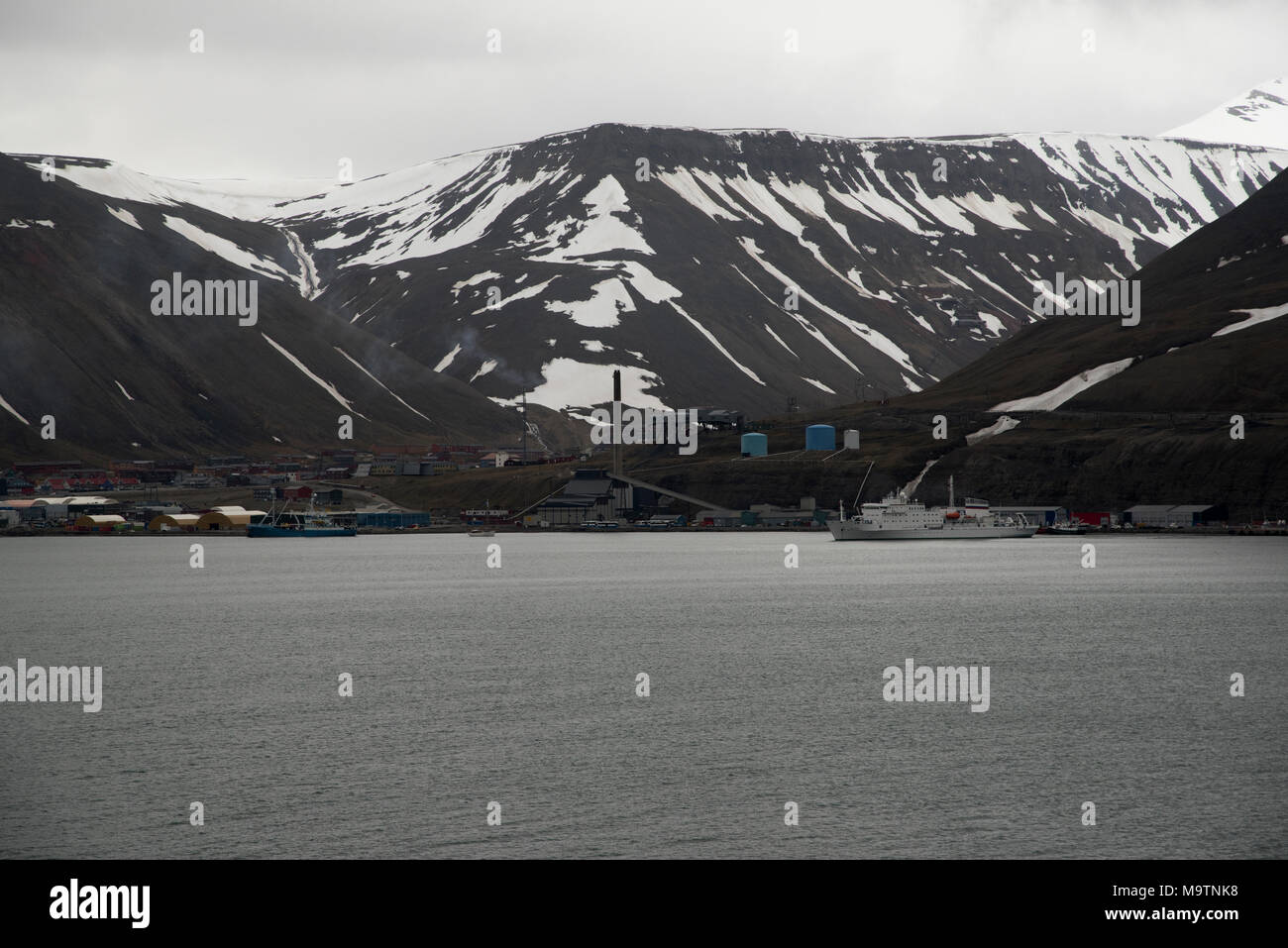 Longyearbyen is the largest settlement and administrative centre of ...