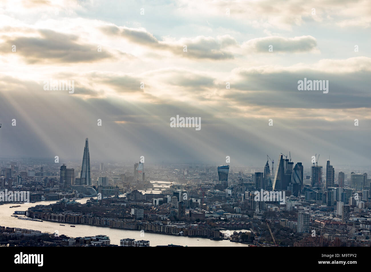 London horizon view hi-res stock photography and images - Alamy