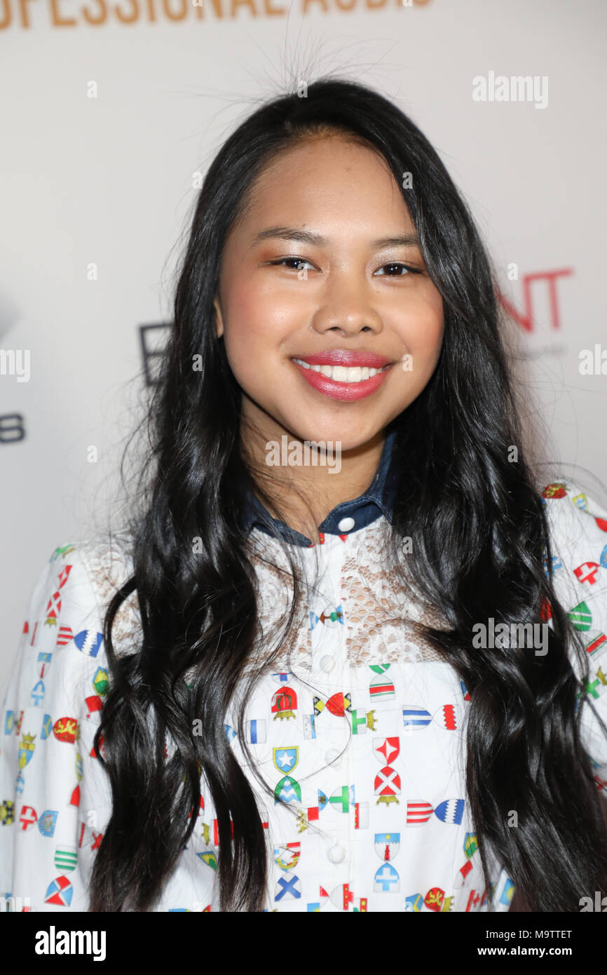 Autism Speaks: Gifting Your Spectrum Charity Gala and Fashion Show held ...