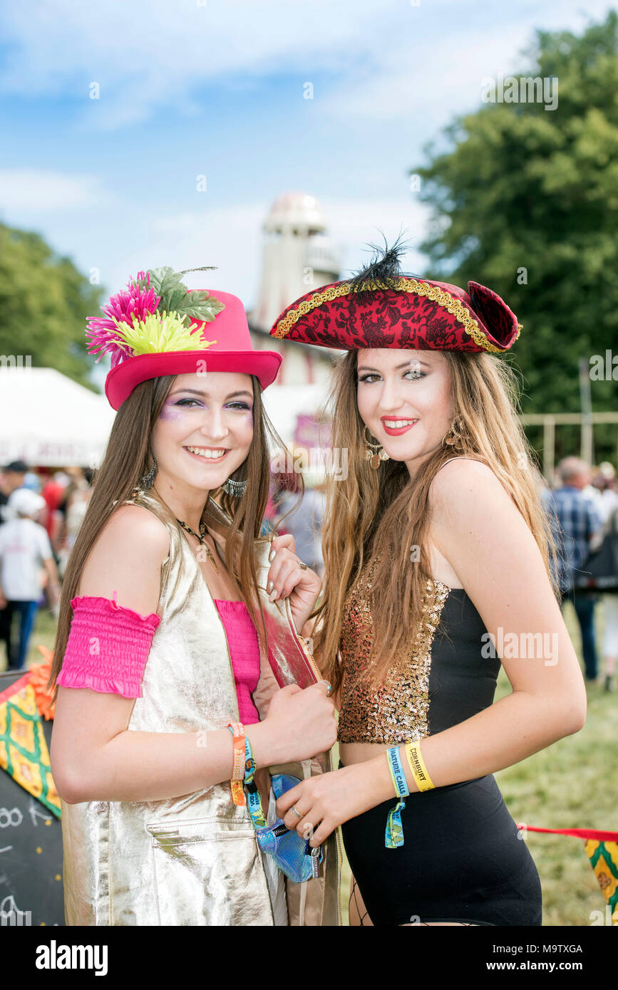 Natasha & Emily Roberts of the Wardrobe of Infinite Possibilities at ...