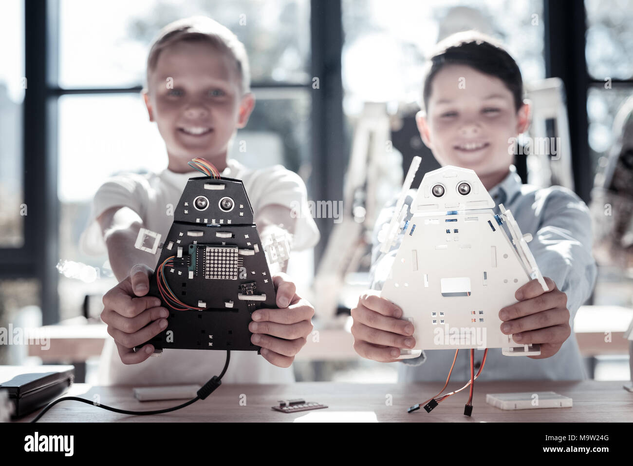 New robots hi-res stock photography and images - Alamy