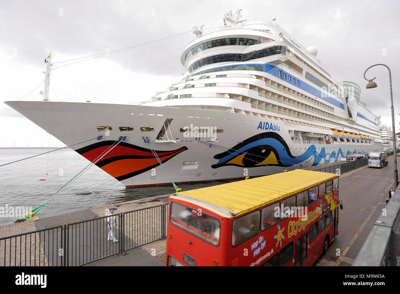 Sphinx class cruise ship hi-res stock photography and images - Alamy