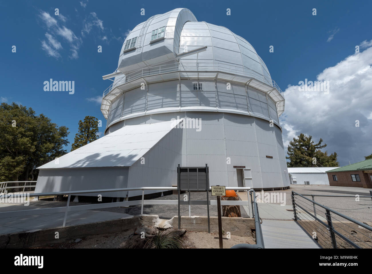 100-inch telescope on Mount Wilson, CA Stock Photo - Alamy