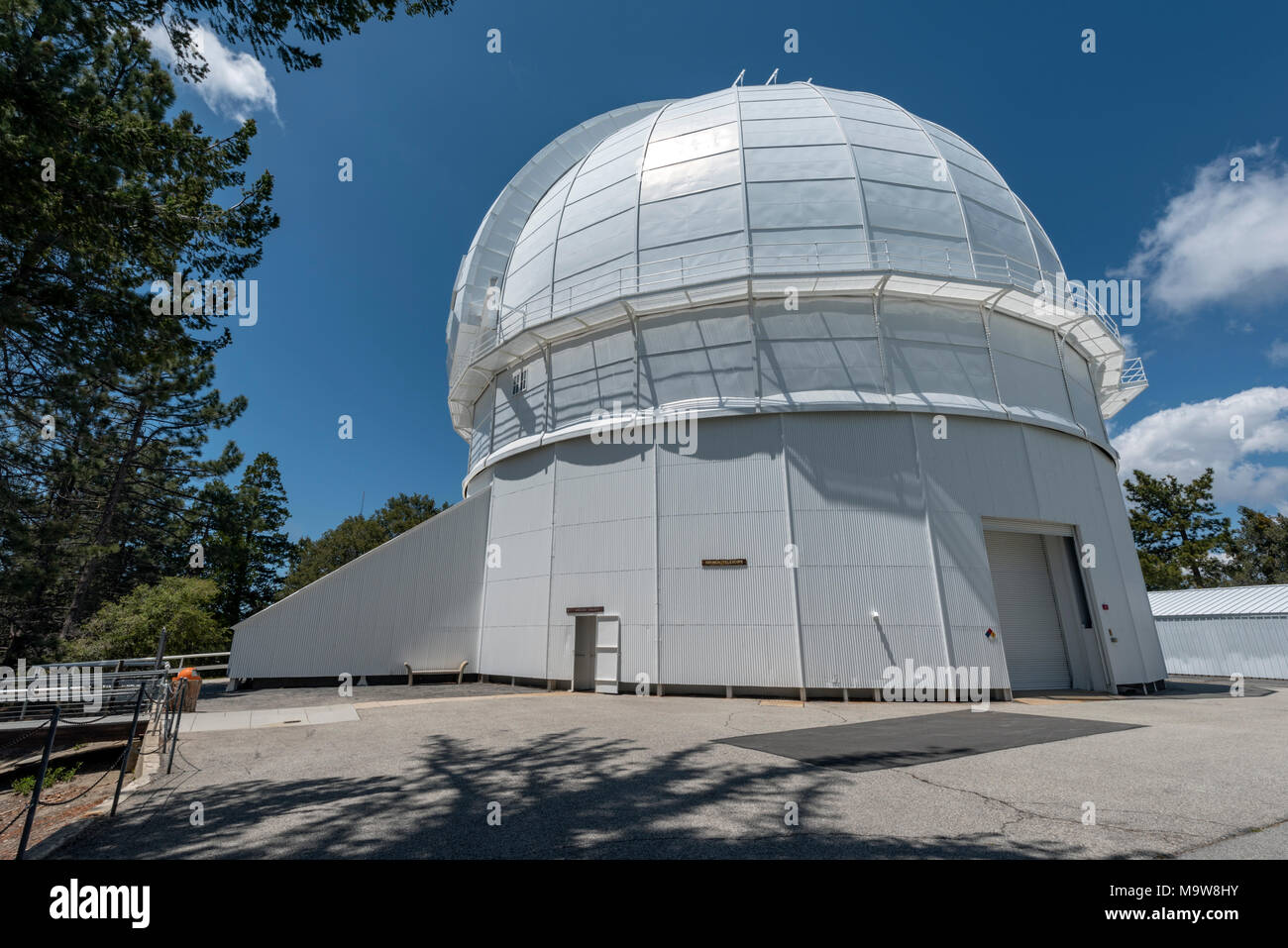 100-inch telescope on Mount Wilson, CA Stock Photo - Alamy