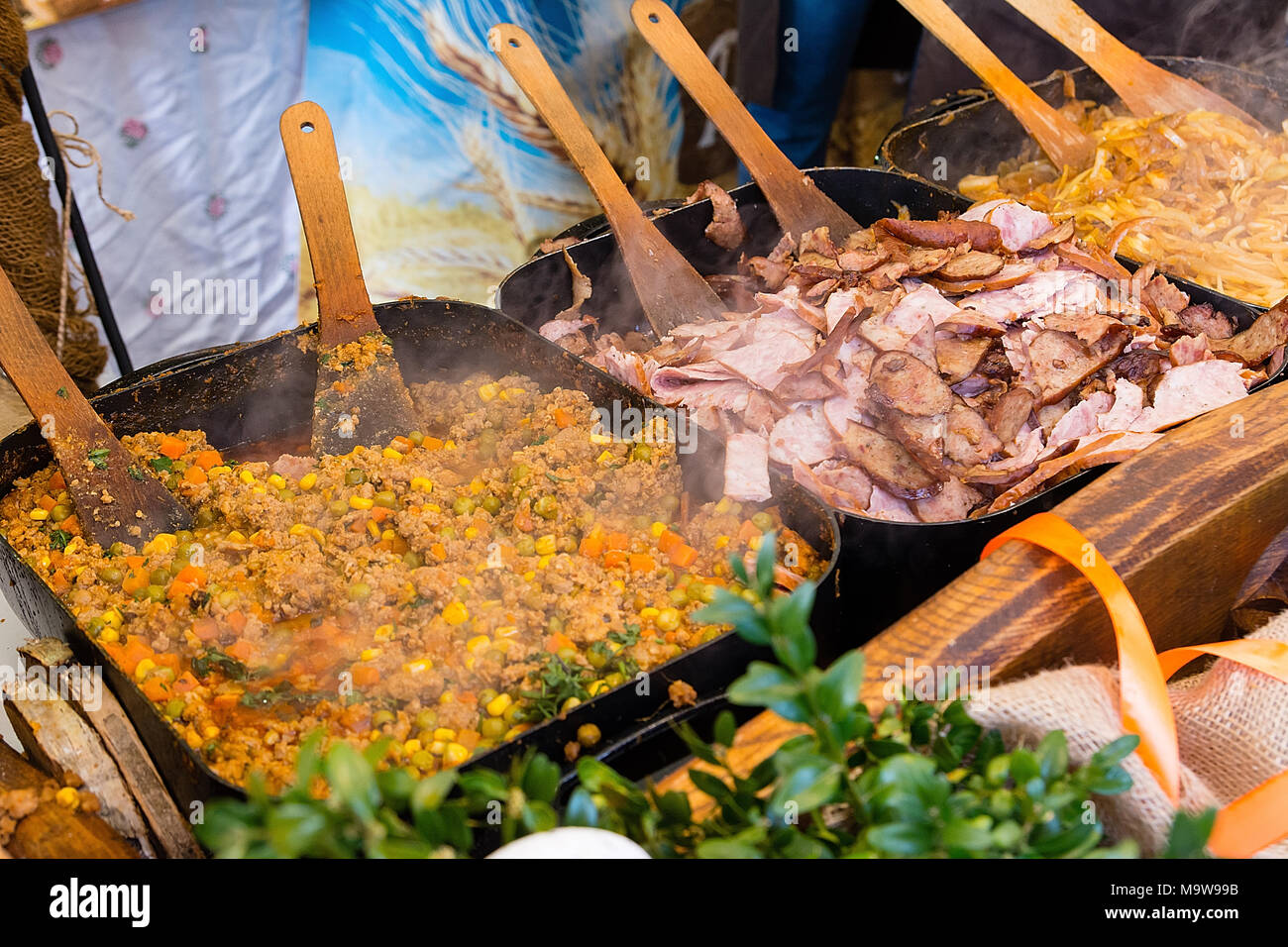 Regional dishes hi-res stock photography and images - Alamy