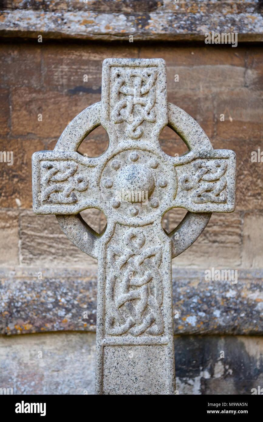Celtic cross design stone hi-res stock photography and images - Alamy