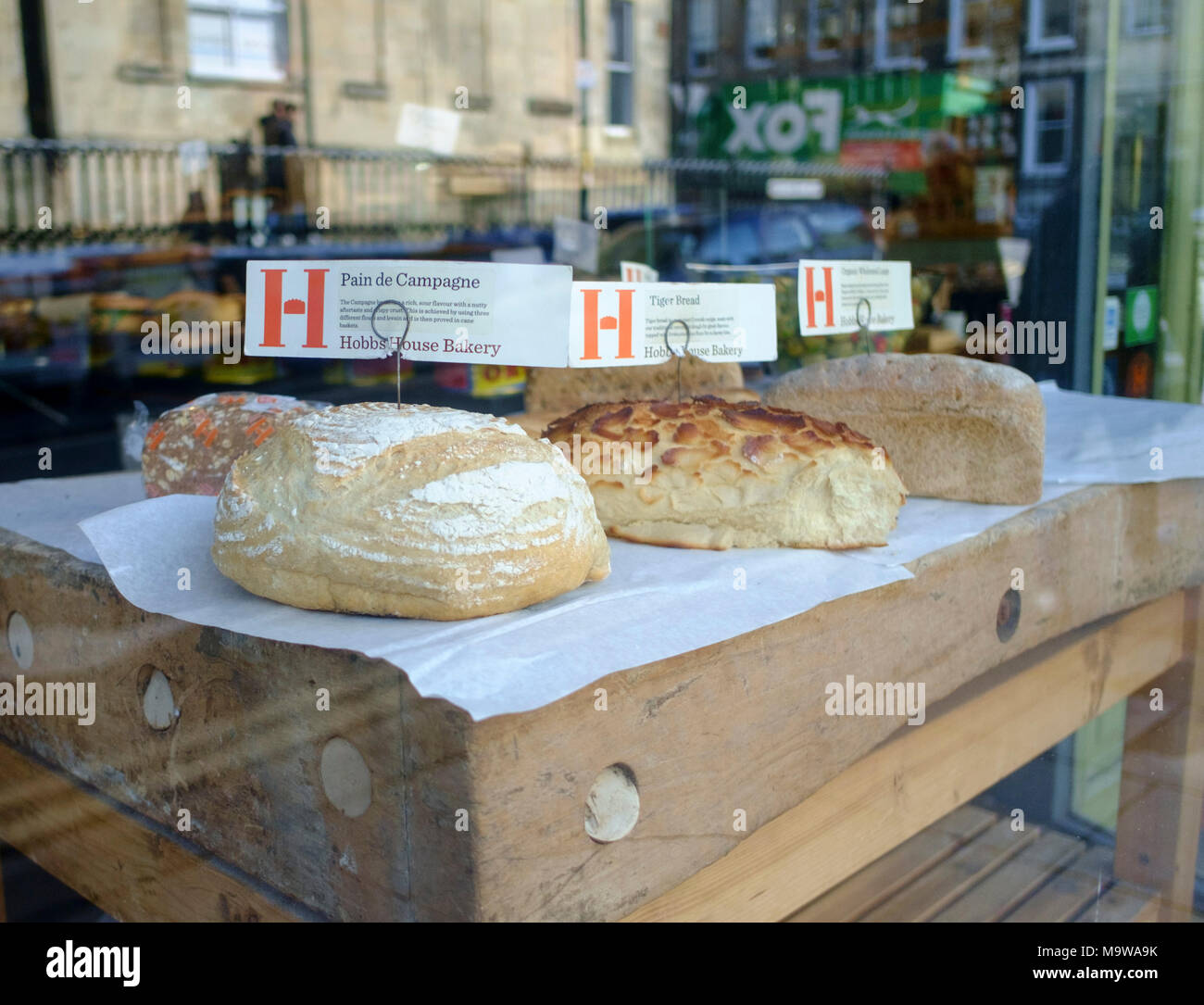 Bakery window display hi-res stock photography and images - Alamy