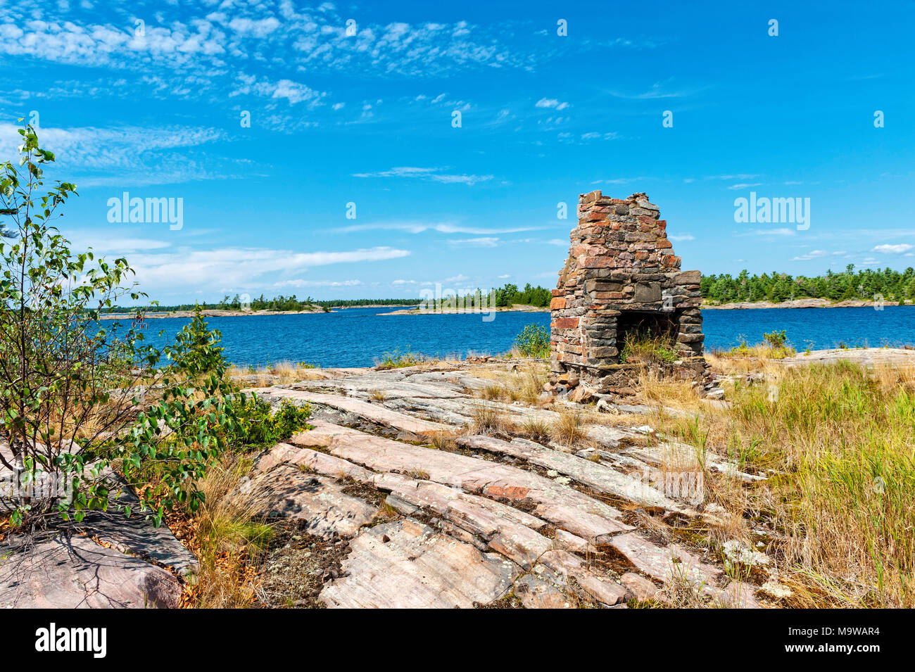 Old stone structures hi-res stock photography and images - Alamy