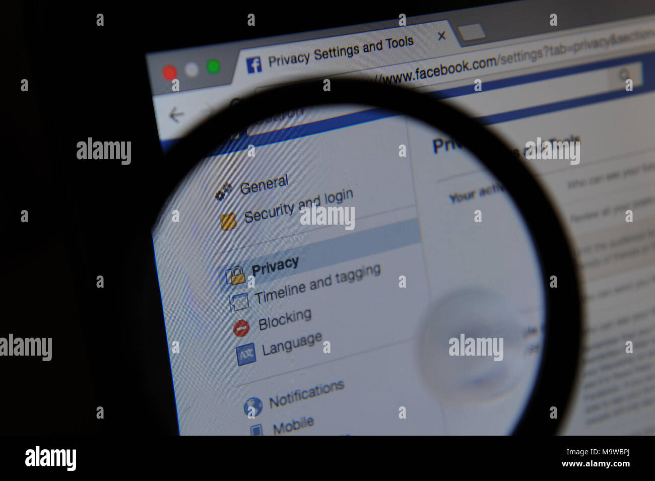 Privacy settings on Facebook Stock Photo - Alamy