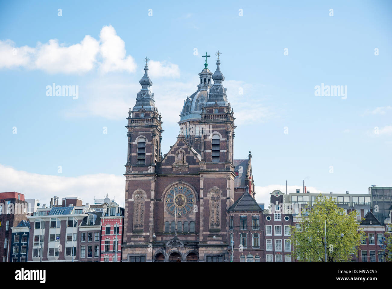Basilica of Saint Nicholas - Sint Nicolaaskerk, Amsterdam, Netherlands ...