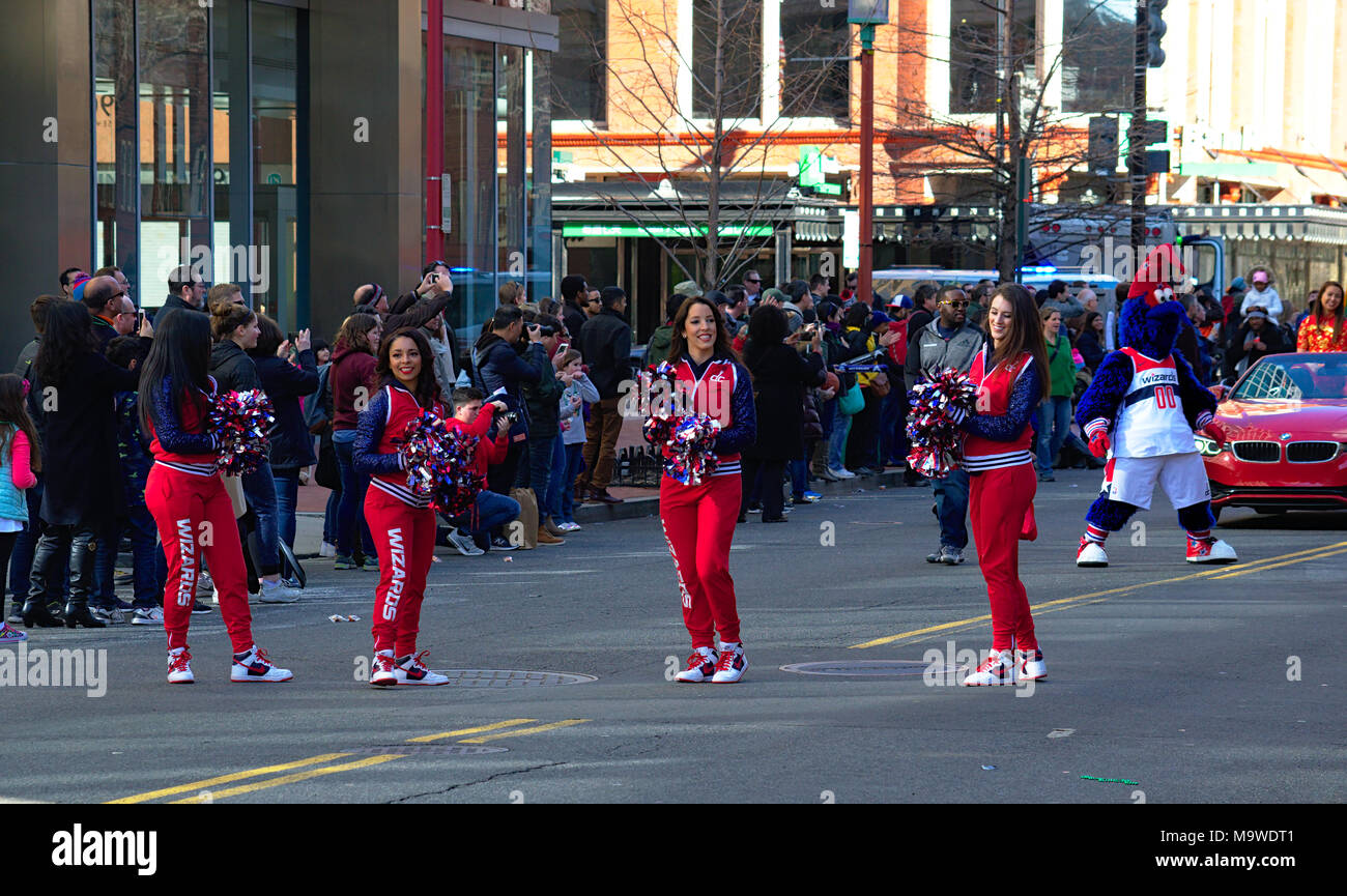 Washington Wizards Basketball Cheerleaders in Parade Stock Photo - Alamy