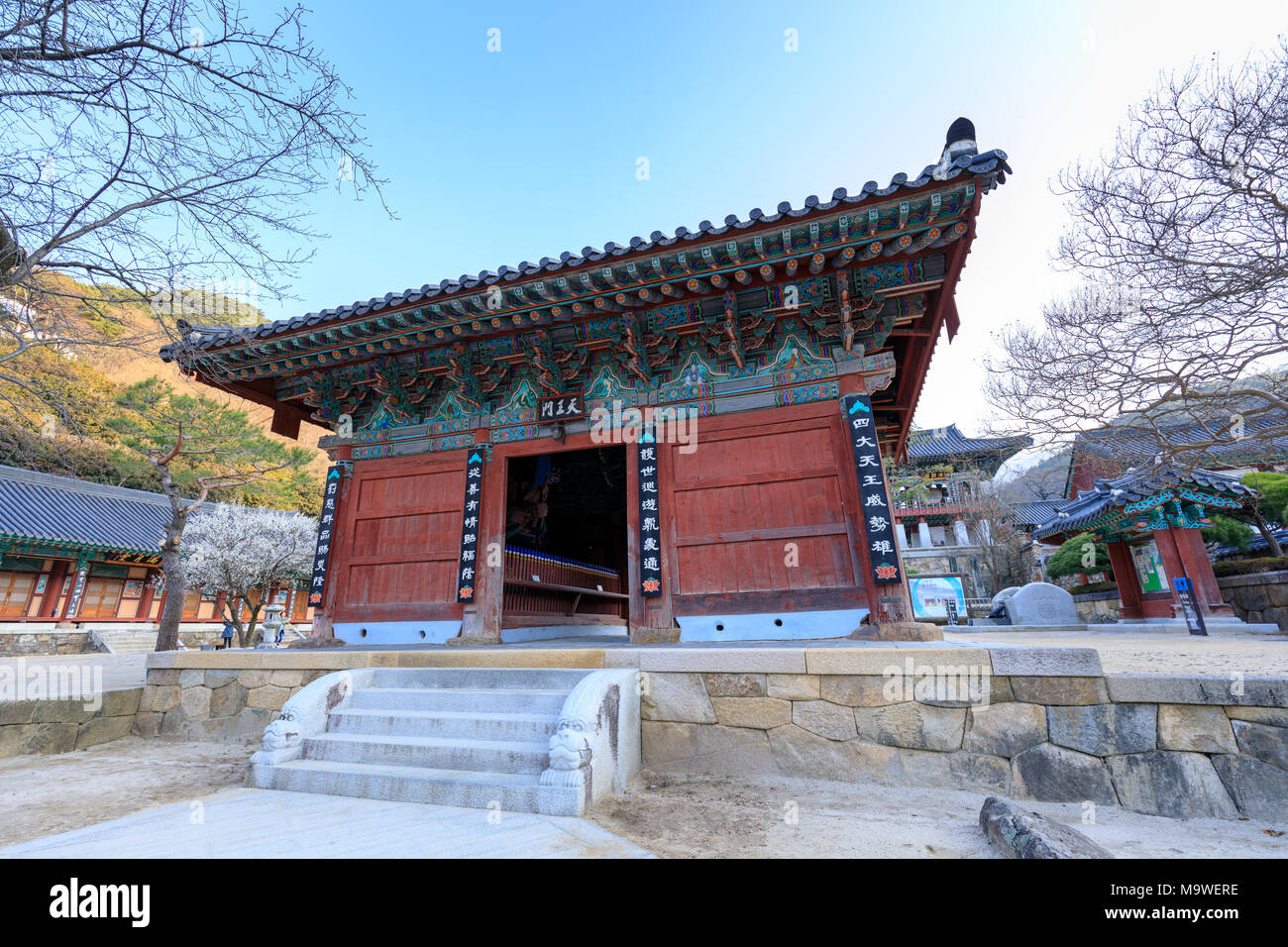 Hwaeomsa temple hi-res stock photography and images - Alamy