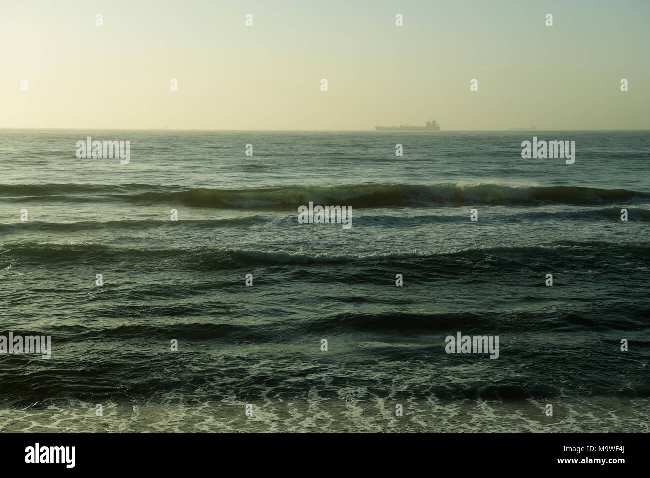 Ship breaking waves hi-res stock photography and images - Alamy