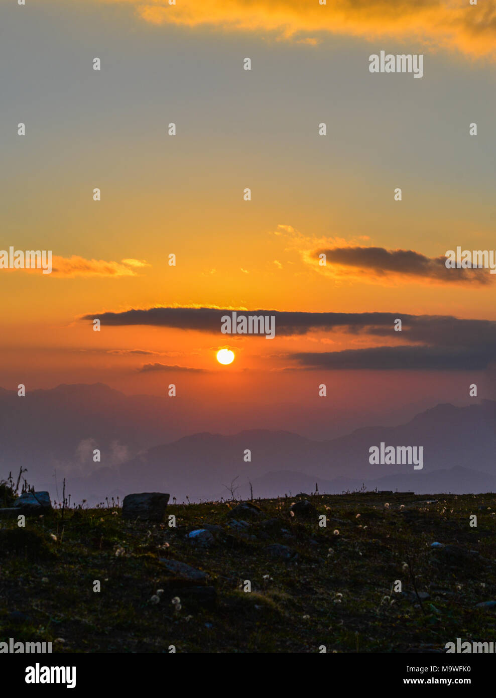 Sunset on the mountain of Annapurna Range of Nepal Stock Photo - Alamy