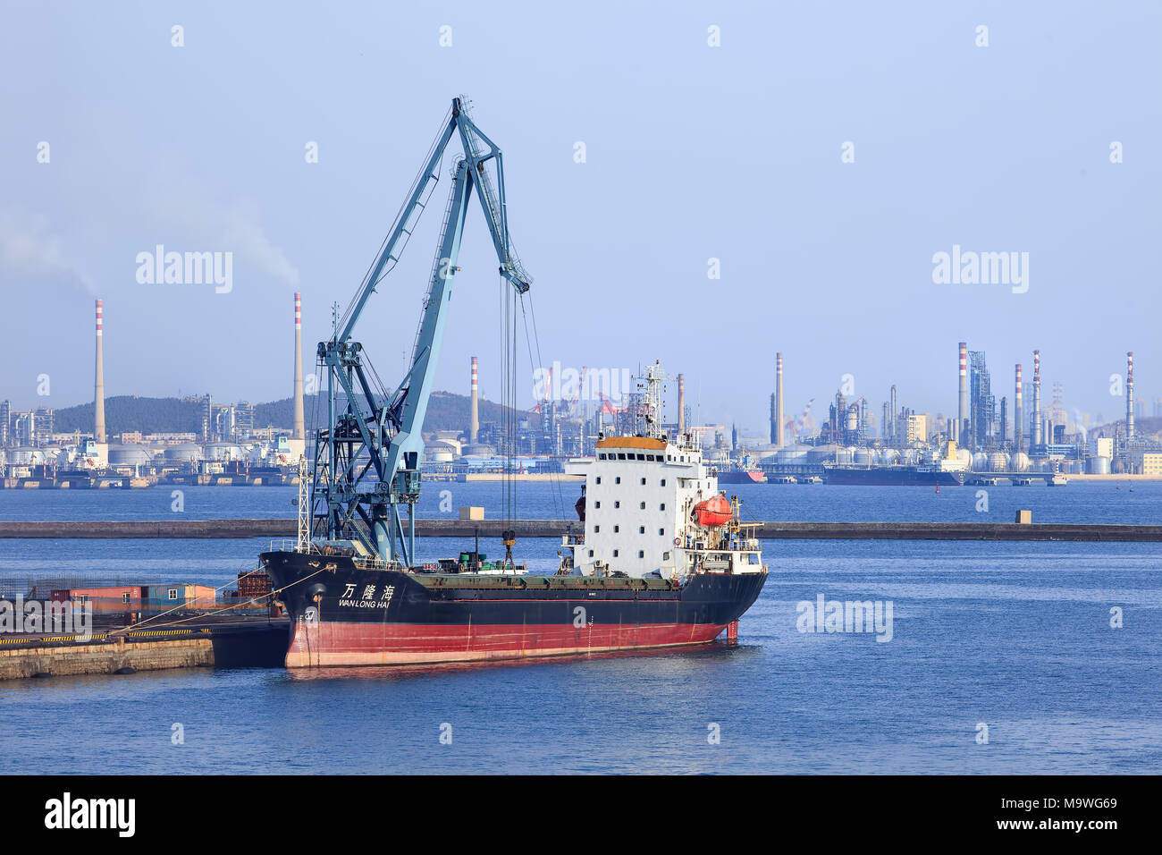 Coaster vessel High Resolution Stock Photography and Images - Alamy