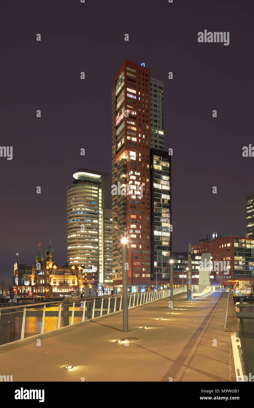 Rotterdam night view hi-res stock photography and images - Alamy