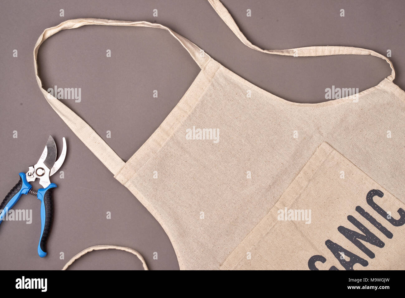 Apron view hi-res stock photography and images - Alamy