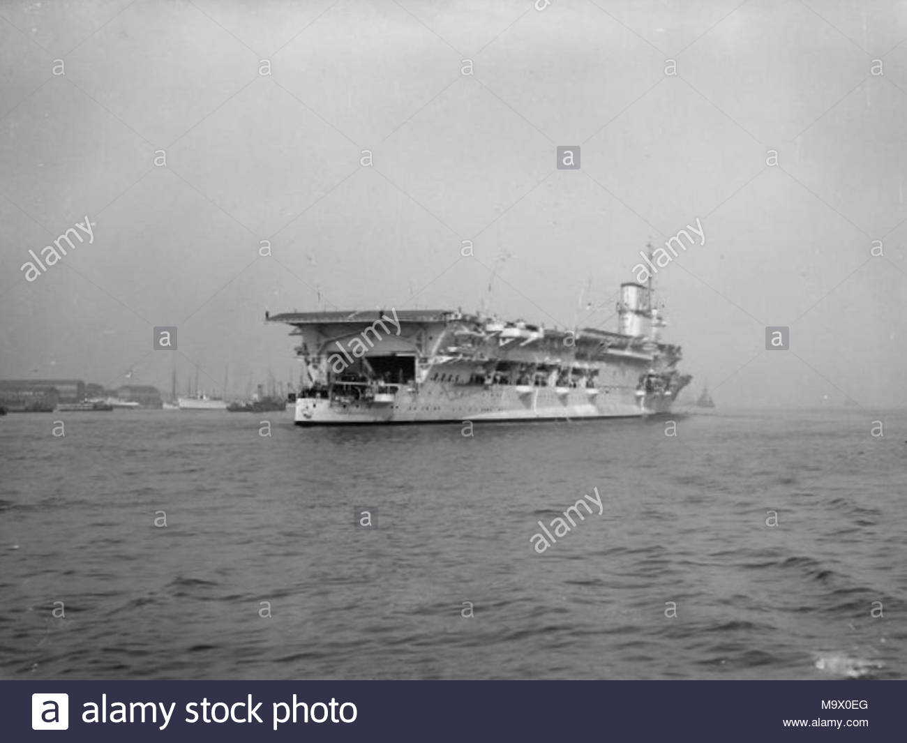 Hms Courageous Stock Photos & Hms Courageous Stock Images - Alamy
