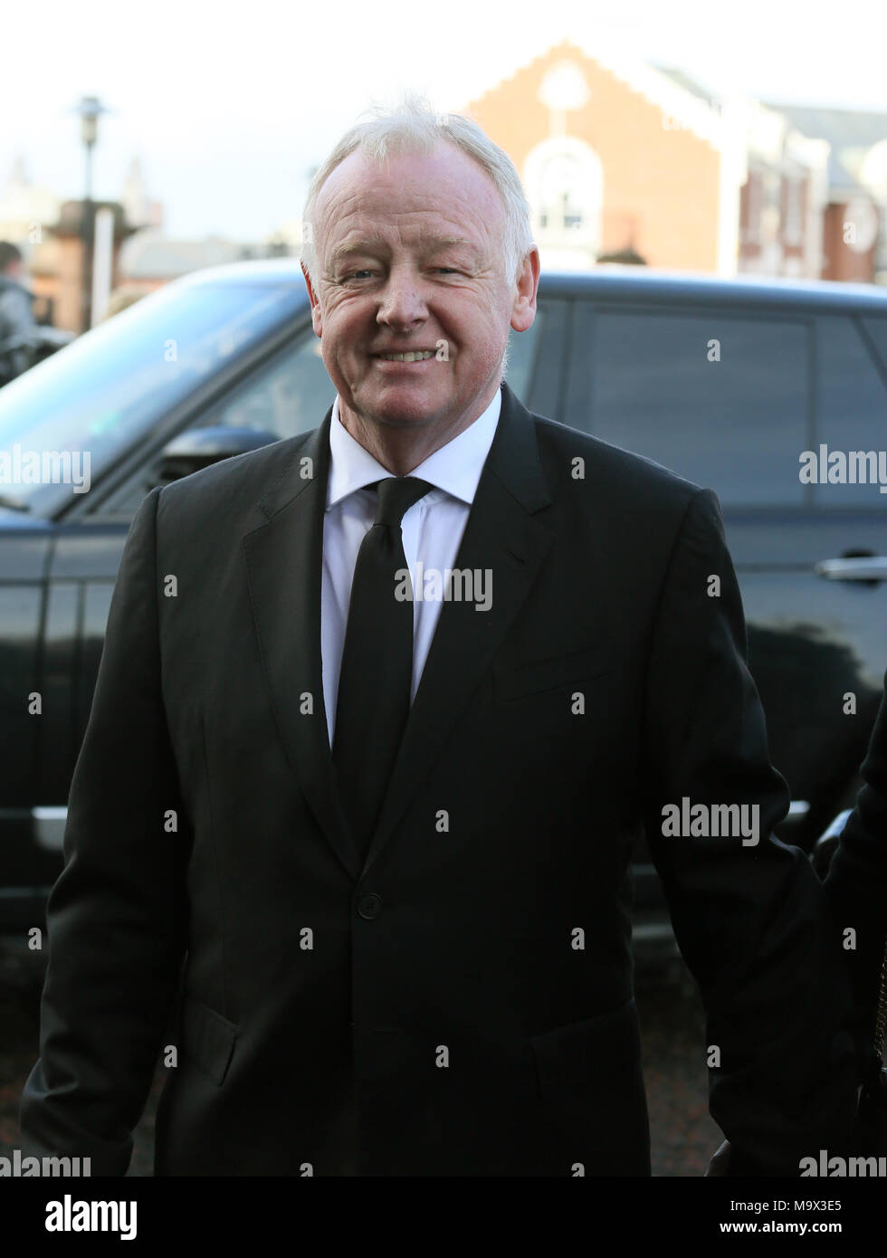 Comedian jim davidson hi-res stock photography and images - Alamy