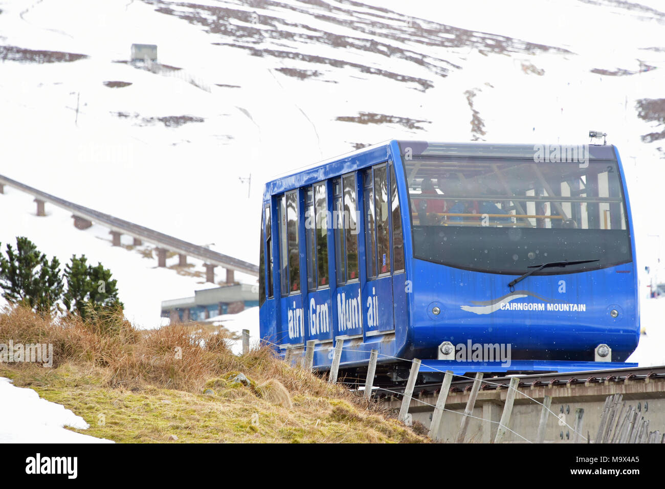 Cairngorm mountain funicular railway aviemore hi-res stock photography and images - Alamy