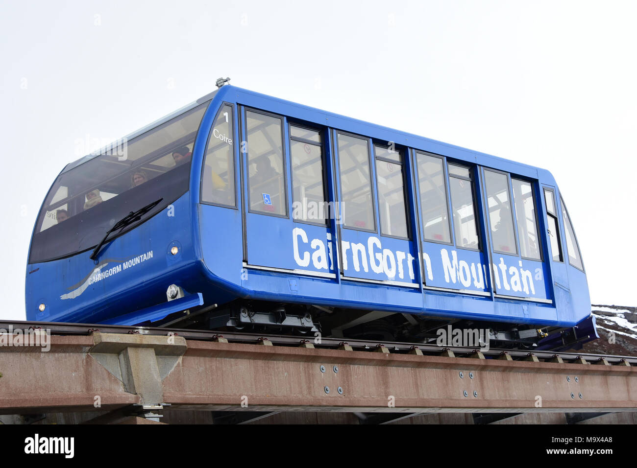 Cairngorm mountain funicular railway aviemore hi-res stock photography ...