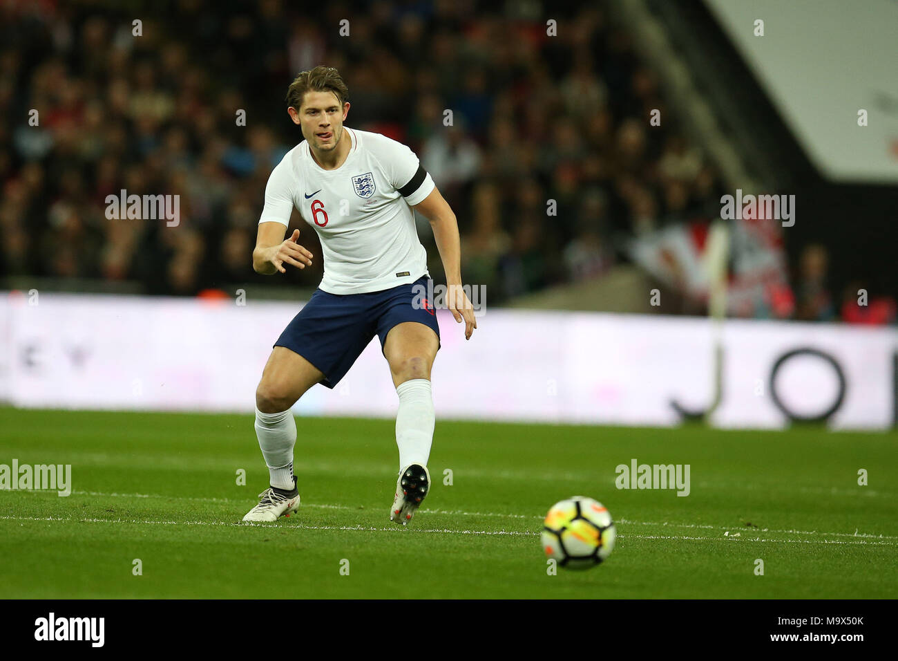 Soccer friendly wembley stadium hi-res stock photography and images - Alamy