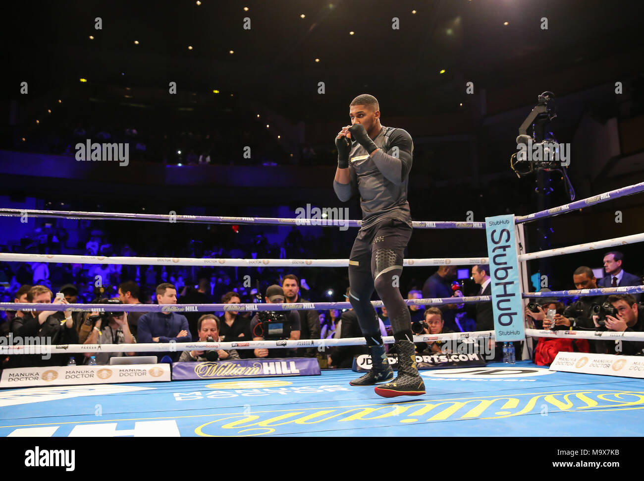 St Davids Hall, Cardiff, Wales, UK. 28th March, 2018. Pubic work out ...