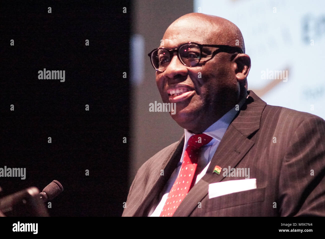 Dr michael amoah hi-res stock photography and images - Alamy